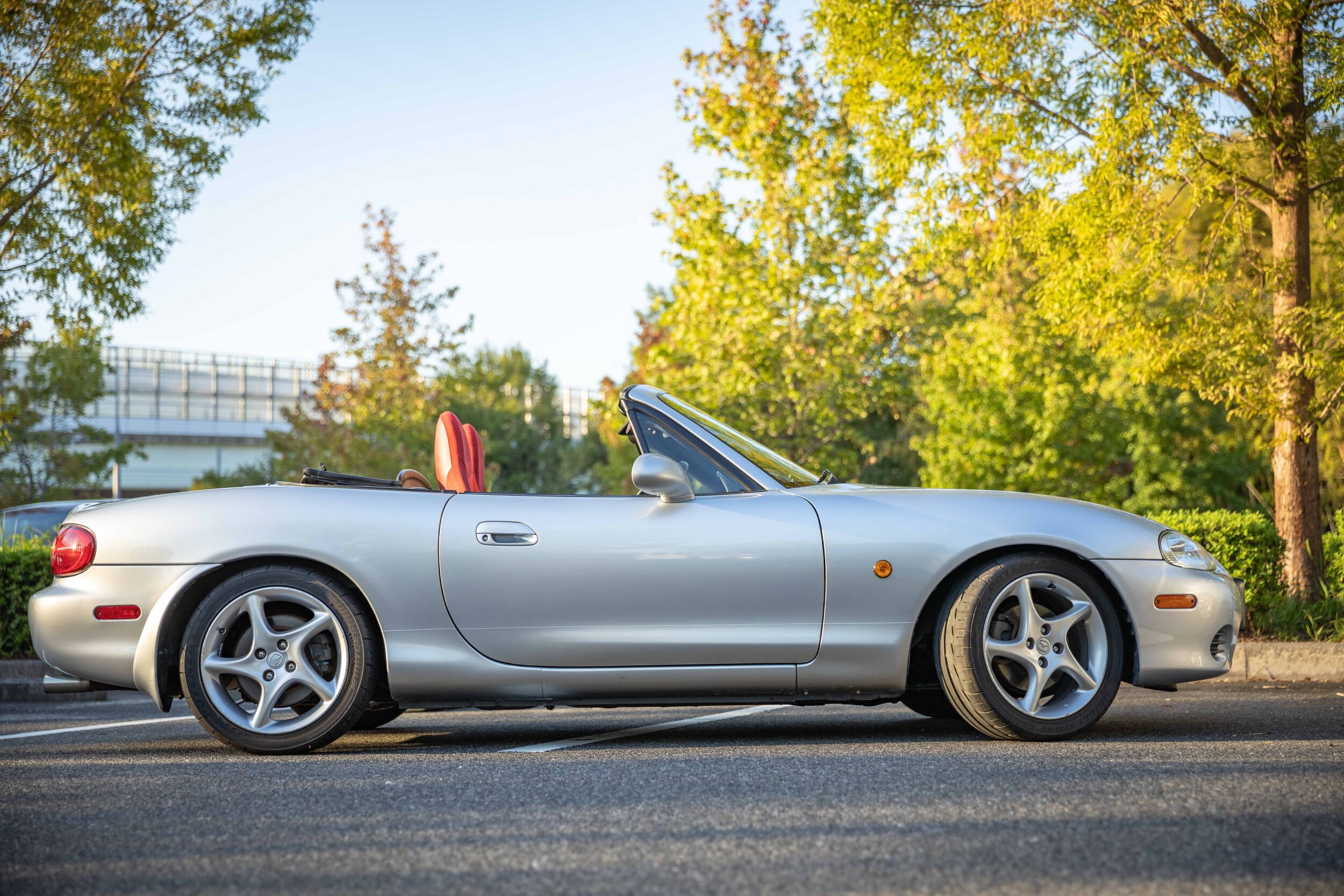 AUTOWEST:名古屋市天白区自動車のことならお任せください